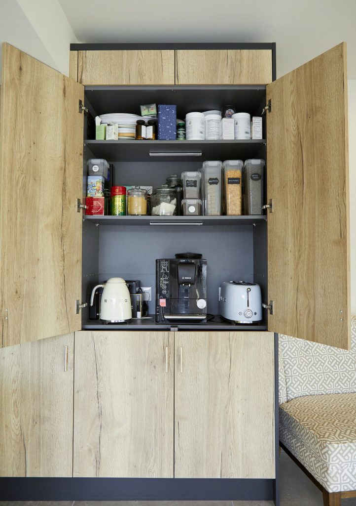 Innovative Storage Solutions for a Clutter-Free Kitchen - Ashford ...
